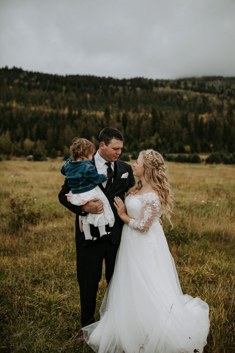 Amanda + Joey // Intimate outdoor wedding in an open field / BC wedding ...