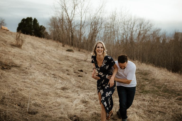 Chelsea + Mark / Bike riding in the River Valley / Engagement Session ...