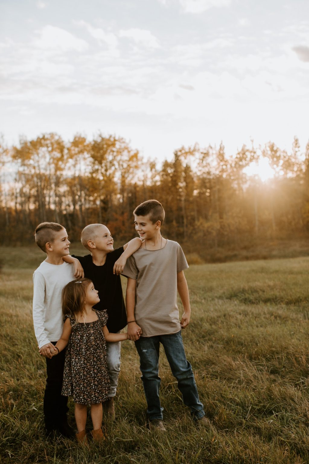 Autumn Evening Family Lifestyle Session Spruce Grove Family ...